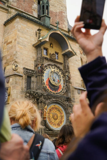 La fascinante historia del reloj: Del origen a la actualidad | Jael