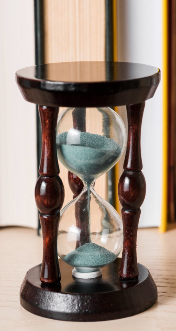 La evolución del reloj: De la arena a lo digital | Jael Joyería